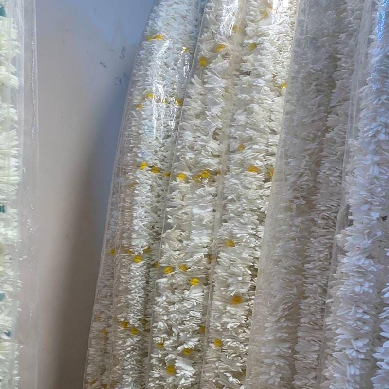 Flowers - White with Yellow Lari 5-6 feet long – Basics.pk
